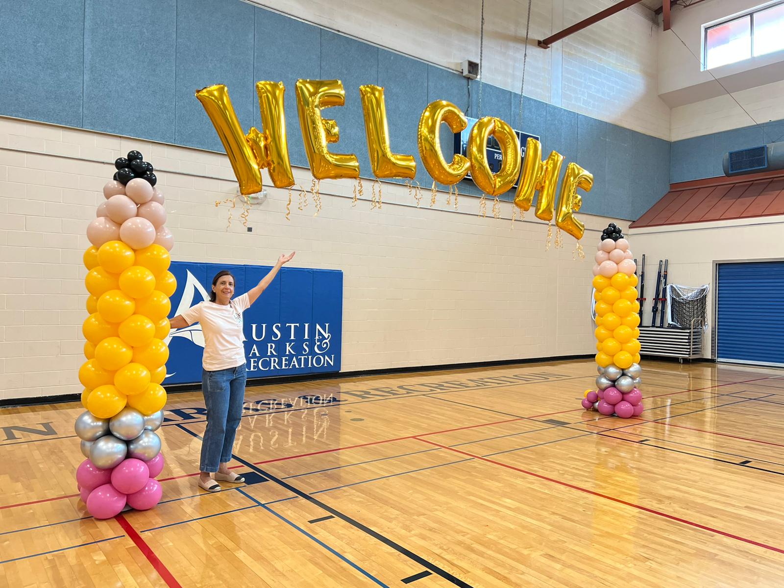 Welcome Pencil Helium Arch | Balloon Arrangement Delivery – Balloonbouquett