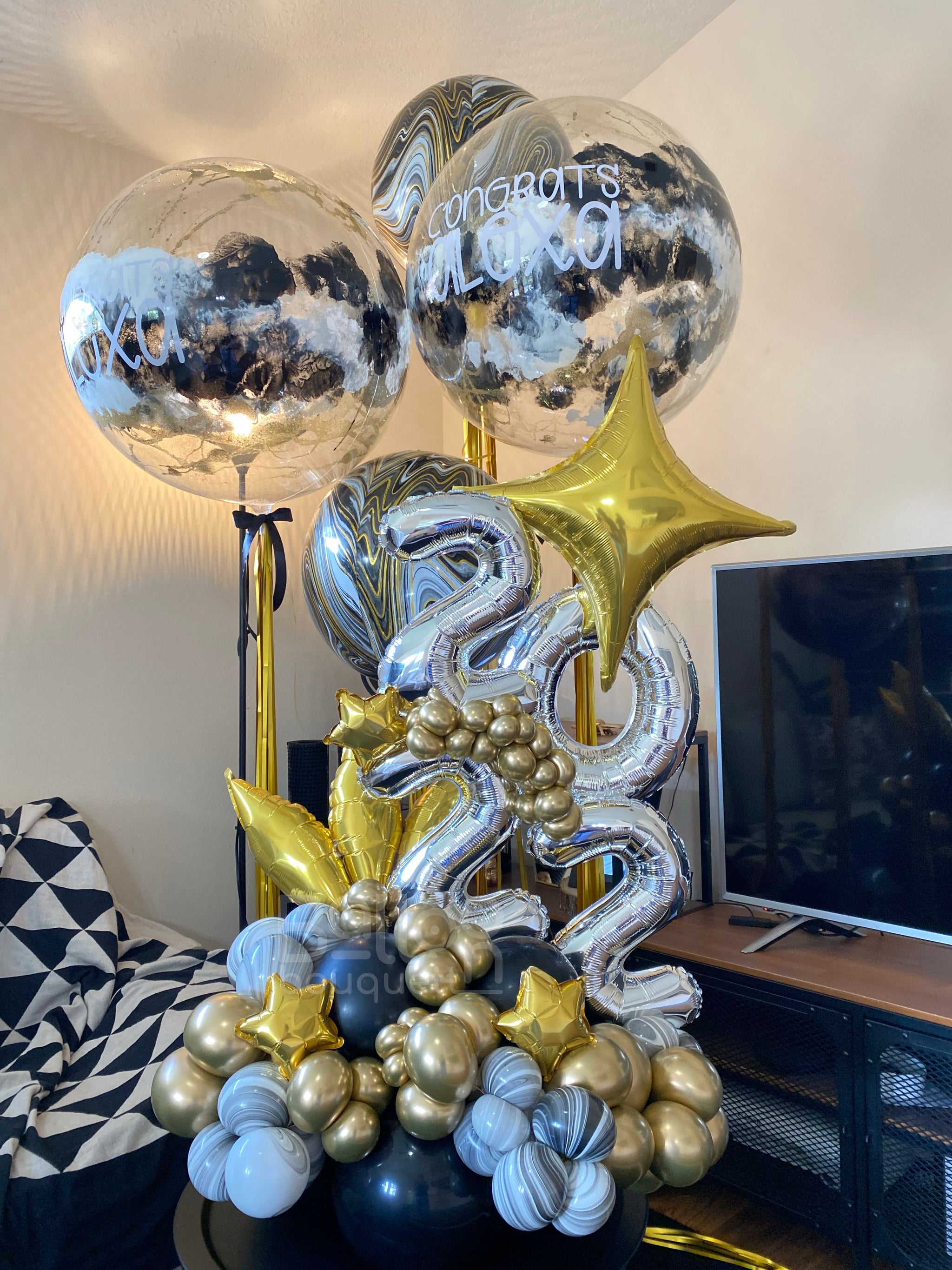 Graduation Party Centerpieces Set | Balloon Arrangement Delivery ...